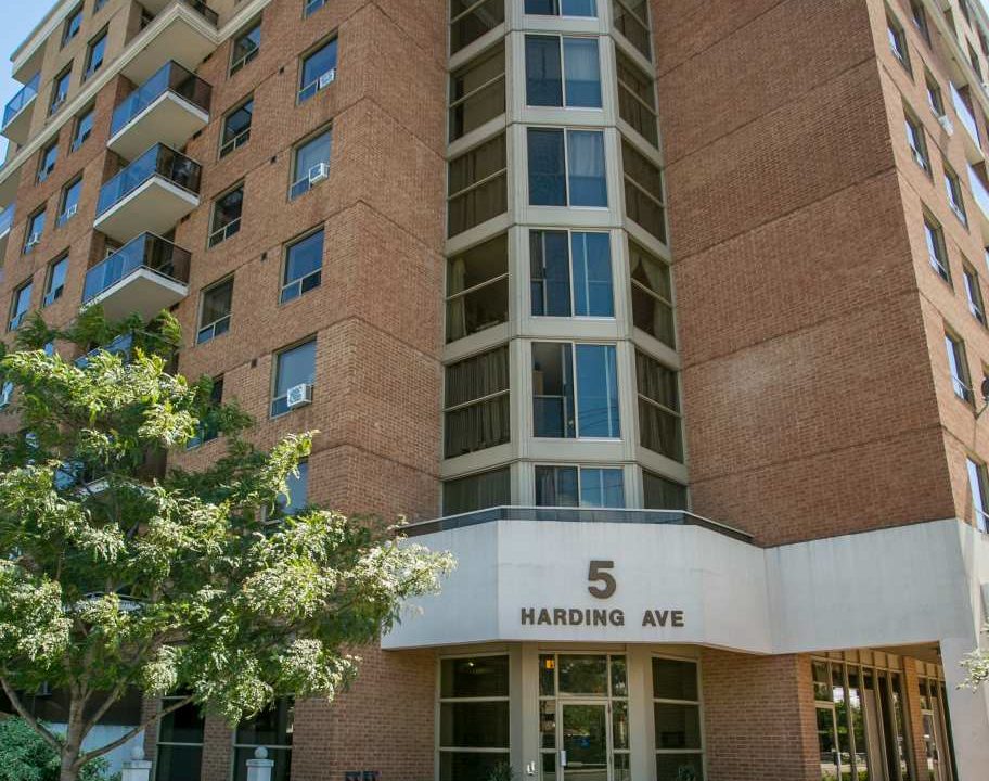 5 Harding Avenue – Medallion Corporation