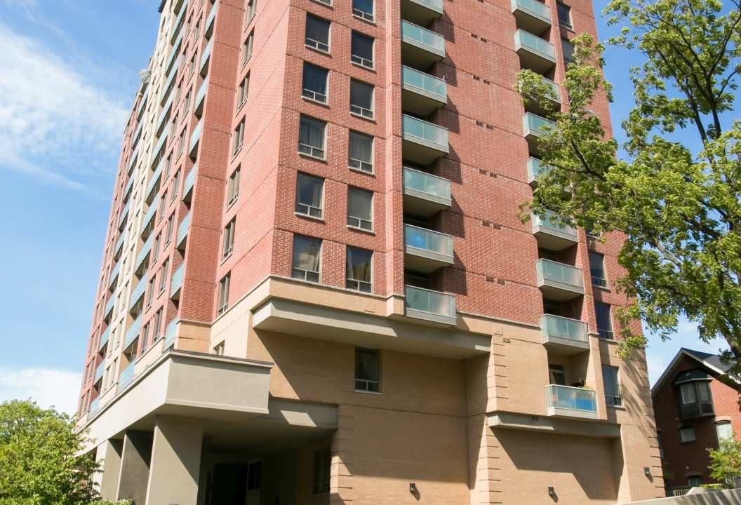 171 Main Street, North - Medallion Corporation